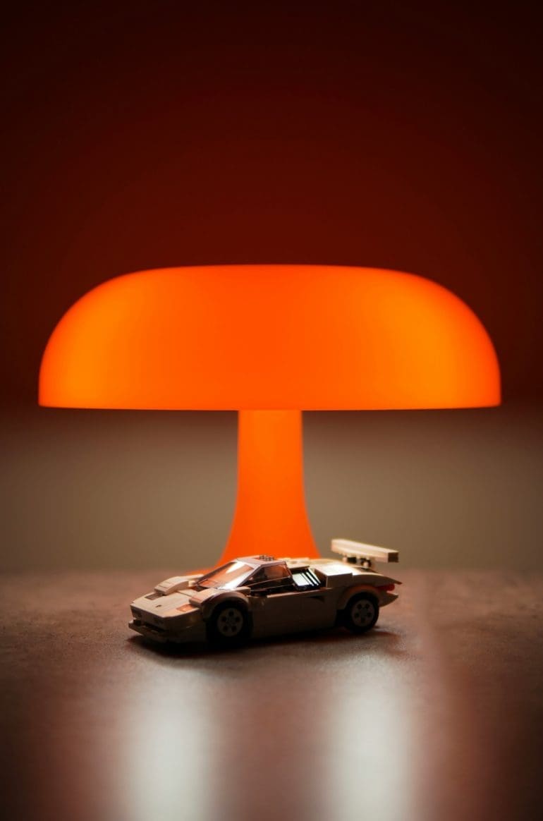 9 ICONIC TABLE LAMPS - Dotnuance